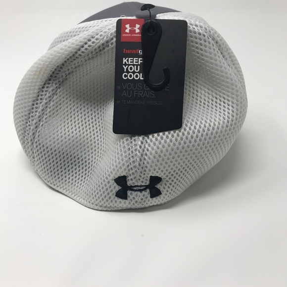 Under Armour | Accessories | New Under Armour Gray Mesh Fitted Hat Mens ...